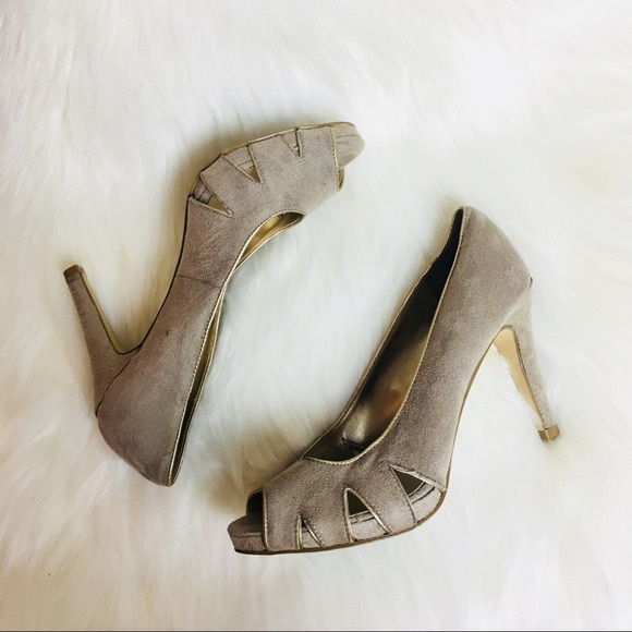 FIONI Clothing | Shoes | 525 Fioni Tan Suede Cutout Heels Pumps Dress ...